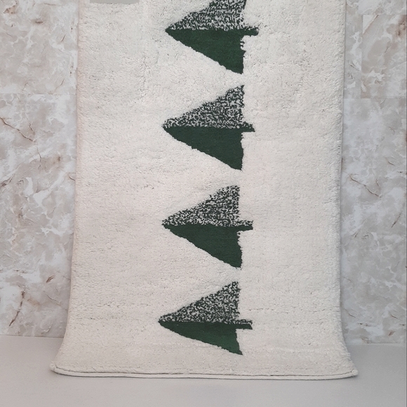 West Elm | Bath | West Elm Modern Trees Tufted Bath Rug | Poshmark